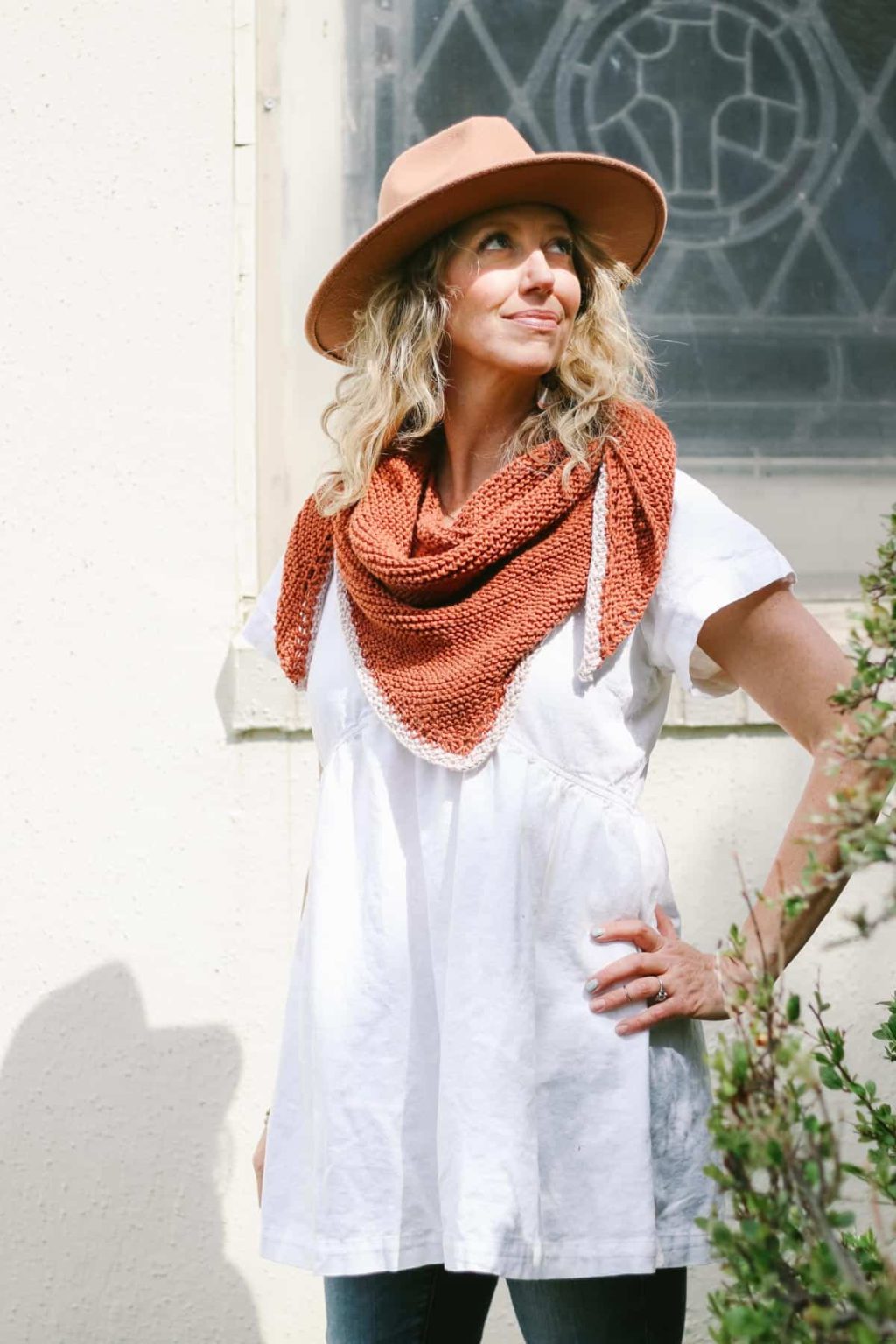 How to Knit a Triangular Scarf - Free Knitting Pattern