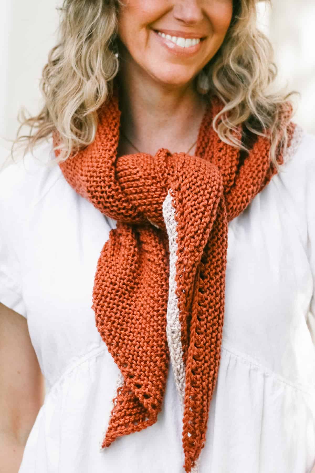 How to Knit a Triangular Scarf - Free Knitting Pattern